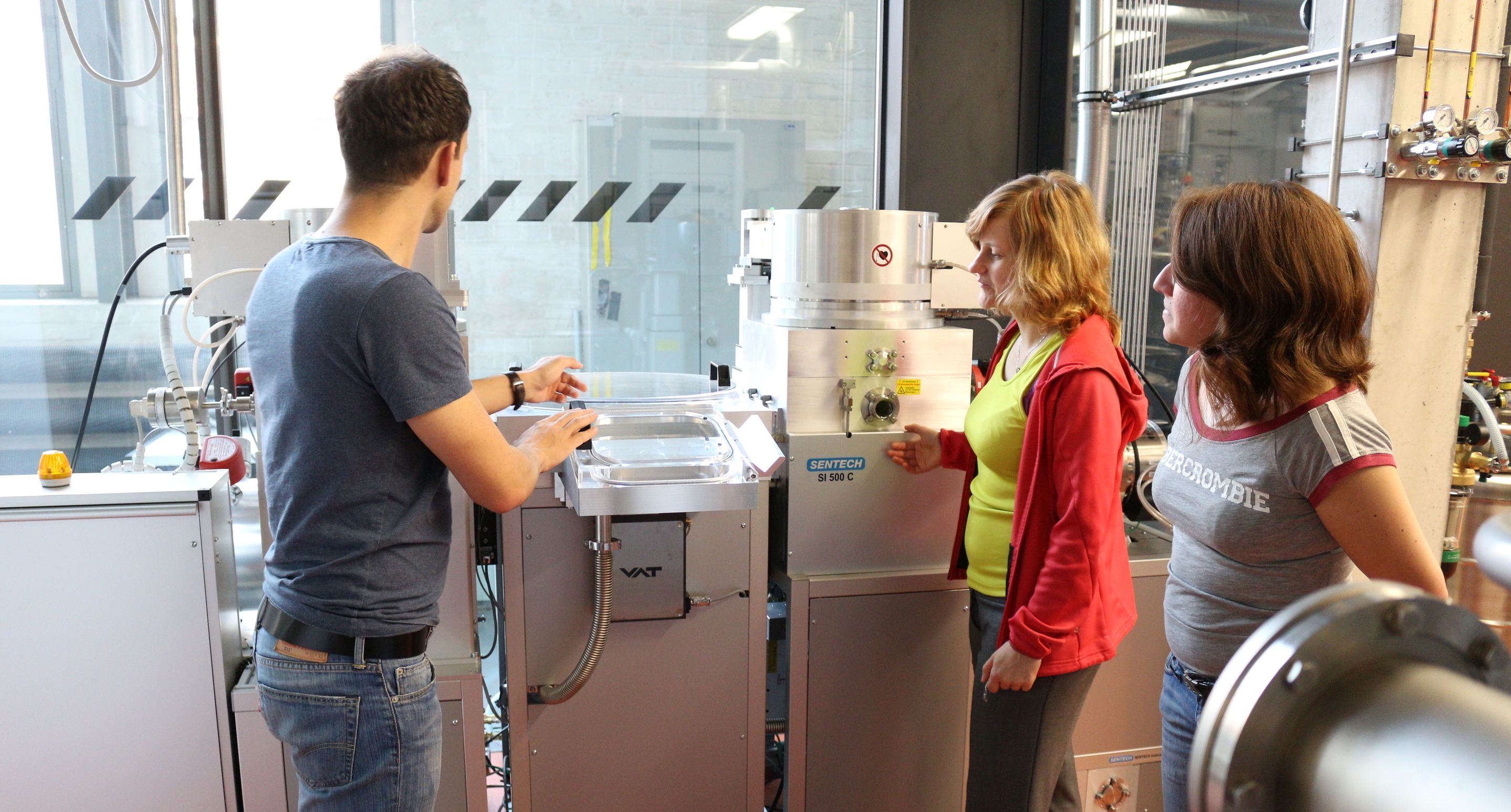 Photonics At Its Best - The variety of professional expertise is ...